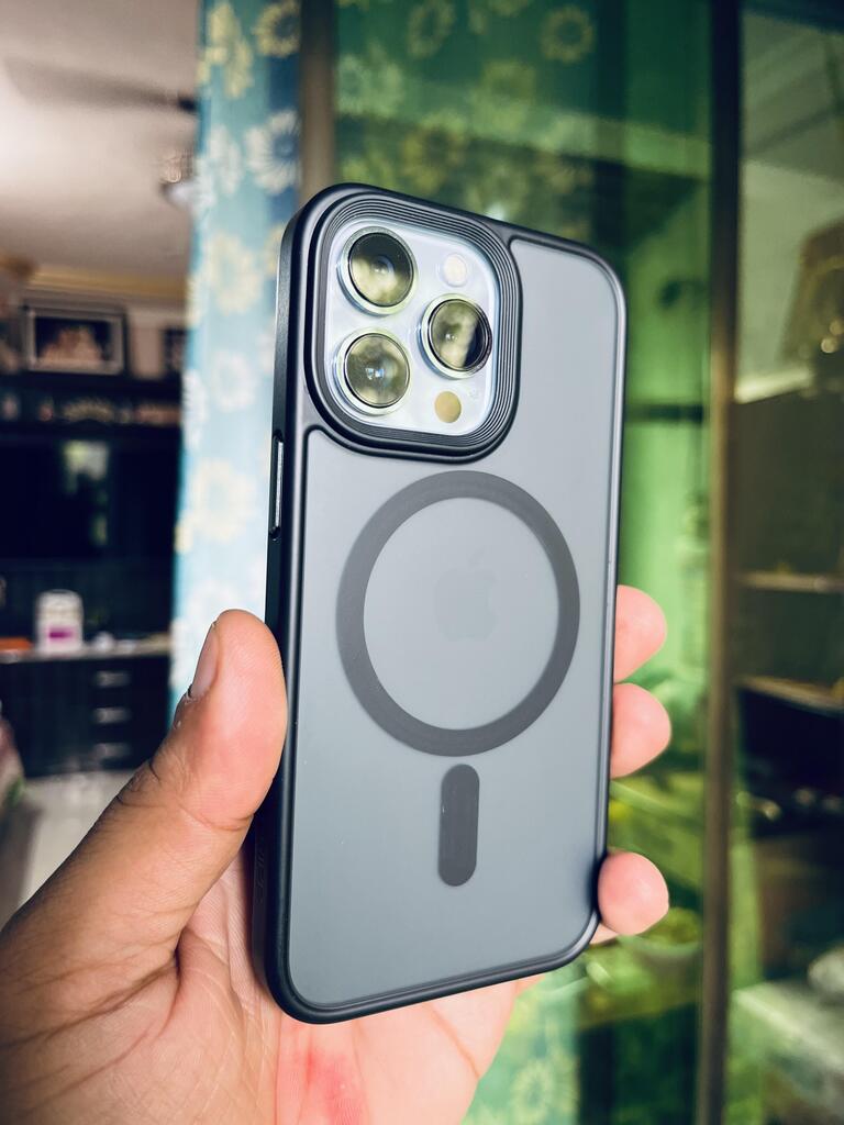 Premium Mobile Accessories for iPhone | iPad | MacBook | Watch - GRIPP